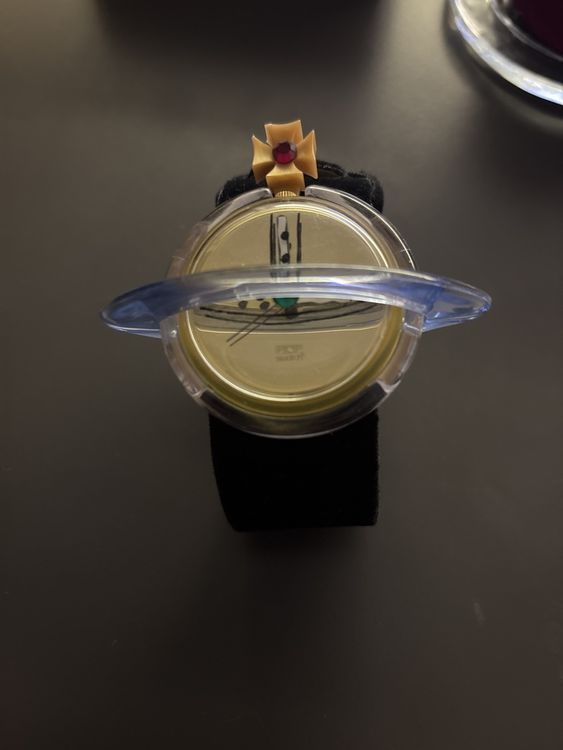 Swatch Orb von Vivienne Westwood | Kaufen auf Ricardo