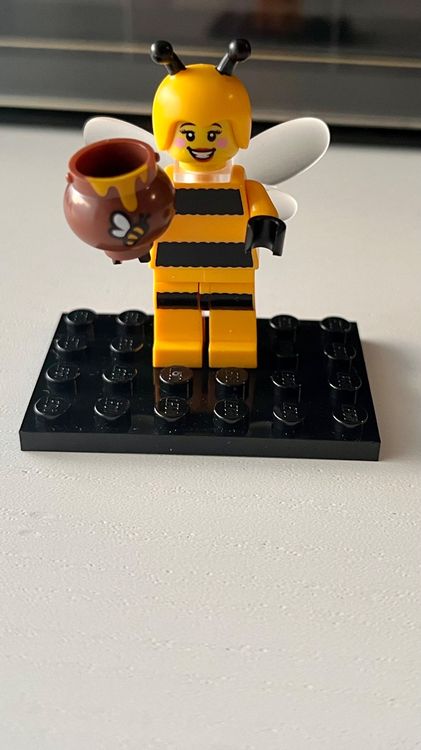 Lego Minifigur Serie 10 / Bumblebee Girl / Hummel-Mädchen | Kaufen auf ...
