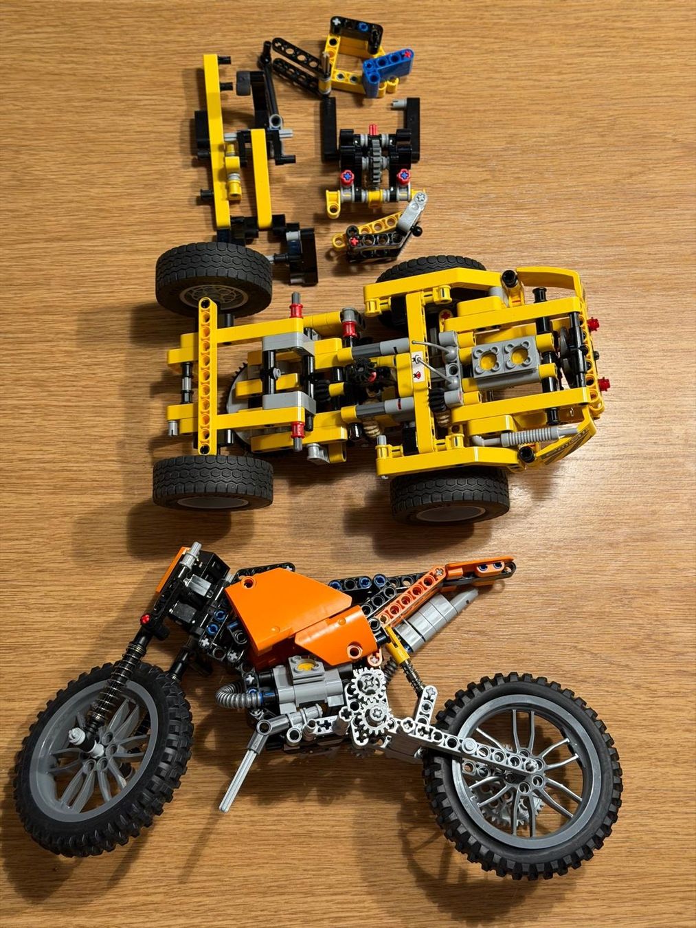 Lego Technic Motorbike and Buggy Chassis Bundle - Used (Defekt) in Zug ...
