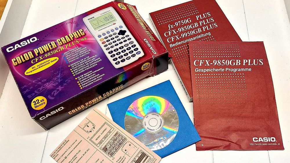 Color Power Graphic Taschenrechner CASIO CFX-9850GB Plus (Gebraucht) in ...
