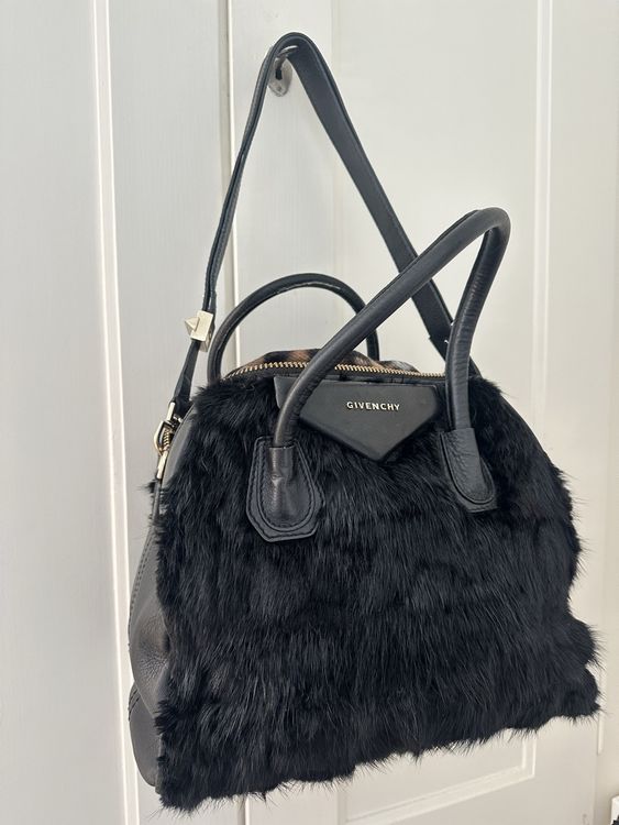 Givenchy-Tasche (Hand- & Umhängetasche) schwarz mit Fell (Gebraucht) in ...