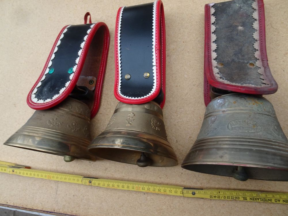 3 Glocken im Lot (Gebraucht) in Bichwil für CHF 87 – mit Lieferung auf ...