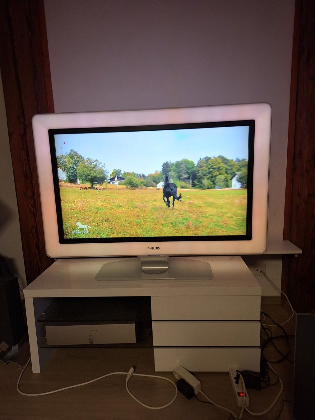 Faszinierend Mae Tv 42 Zoll Fotos
