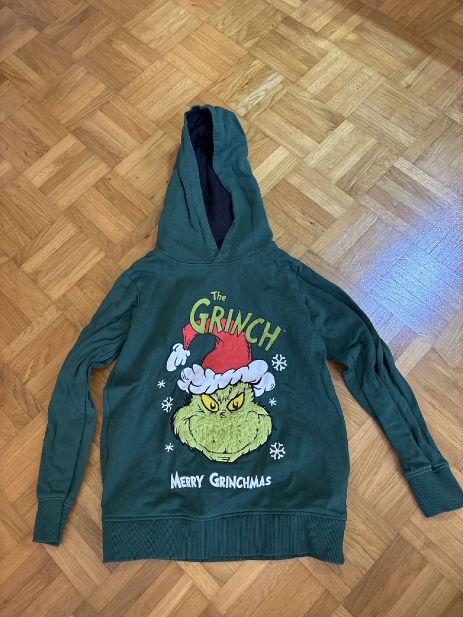 Pullover Grinch Gr. 122 (Gebraucht) in Unterseen für CHF 5 – mit ...