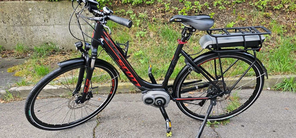 Scott ebike 25km guter zustand (Gebraucht) in Emmenbrücke für CHF 490 ...