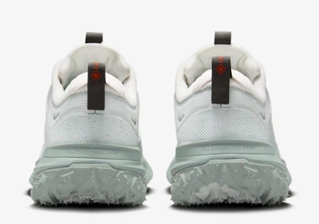 ACG Mountain Fly 2 Low Phantom Light Silver - taille 44 (Neu und ...