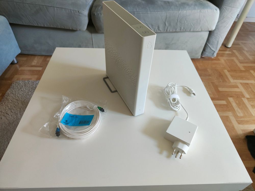 Swisscom Internet Box 4, Glasanschluss Fiber, Top Zustand! (Gebraucht ...