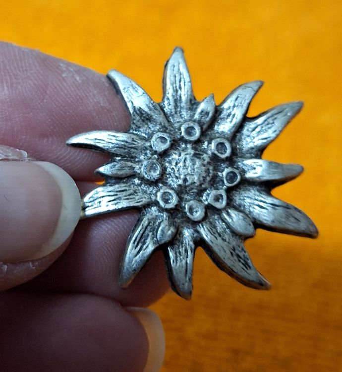 Neu: Pin Edelweiß antiksilber gross | Kaufen auf Ricardo