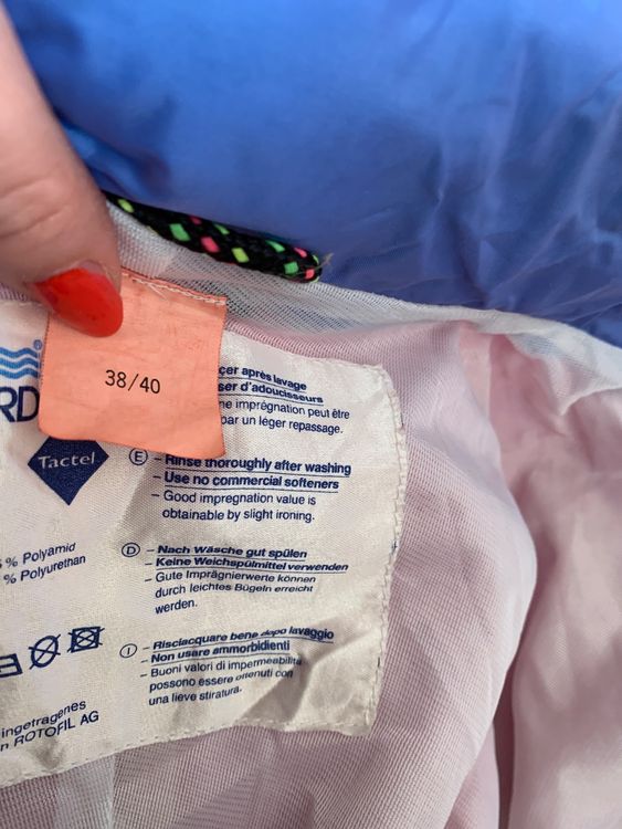 Joli k-way vintage taille 38-40 (D'occasion) à MEYRIN pour CHF 15 ...