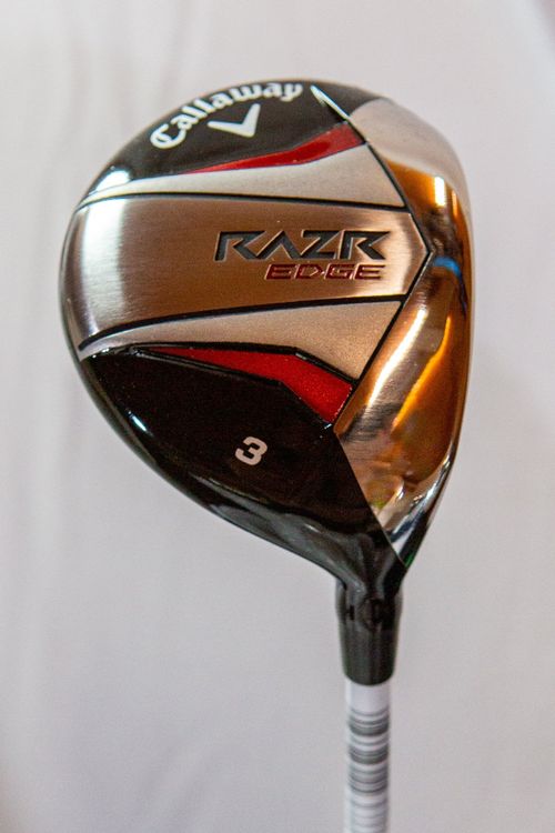 Callaway Razr Edge Set mit 2 Taschen, Putting Mat etc. (Gebraucht) in ...