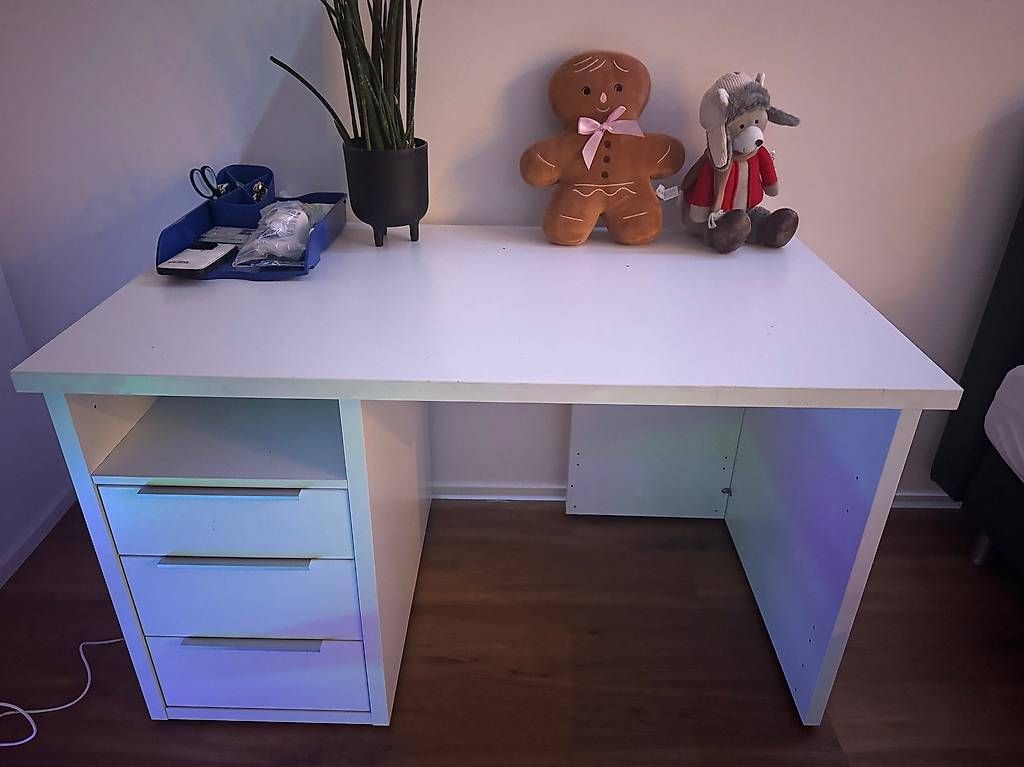 Hell weiss funktional Schreibtisch -B 120 x T 70 x H 75 cm (Gebraucht ...