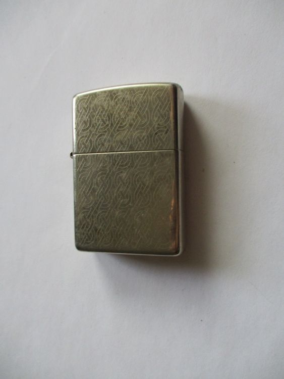 Briquet Zippo silver plate (D'occasion) à La Sarraz pour CHF 26 – avec ...