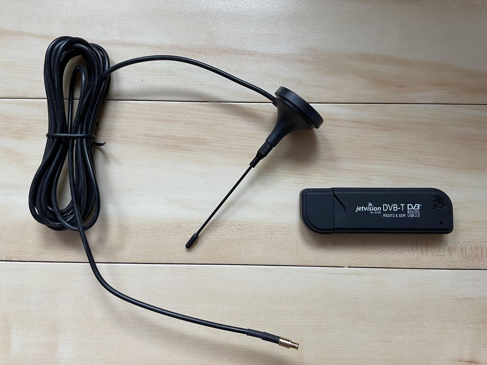 Jetvision DVB-T USB 2.0 Receiver R820T2 (inkl. Antenne) (Gebraucht) in ...