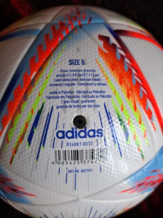 WM Ball Qatar 2022 Neu! | Kaufen auf Ricardo