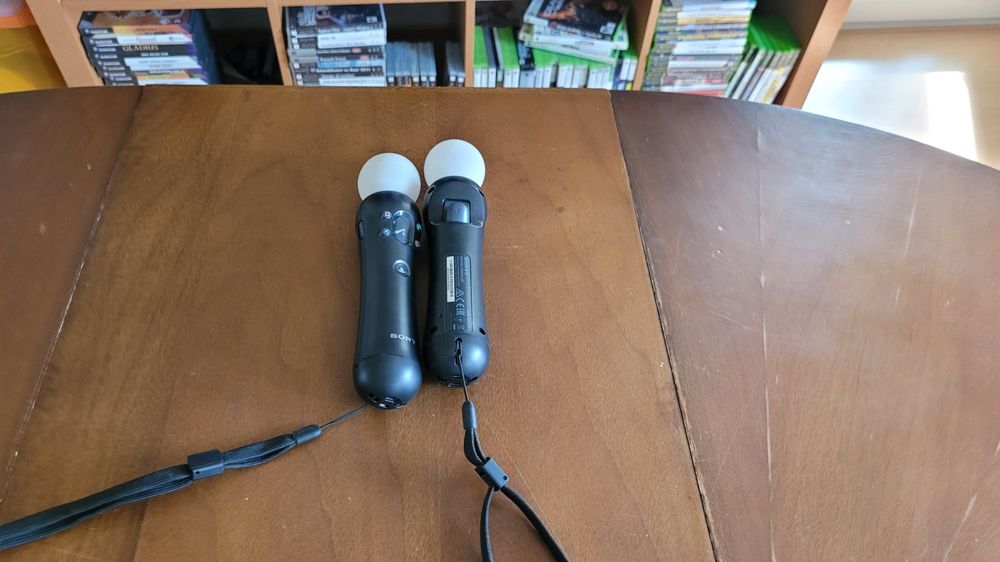 PS3/PS4/PS5 Move Controller guter Zustand (Gebraucht) in für CHF 72 ...