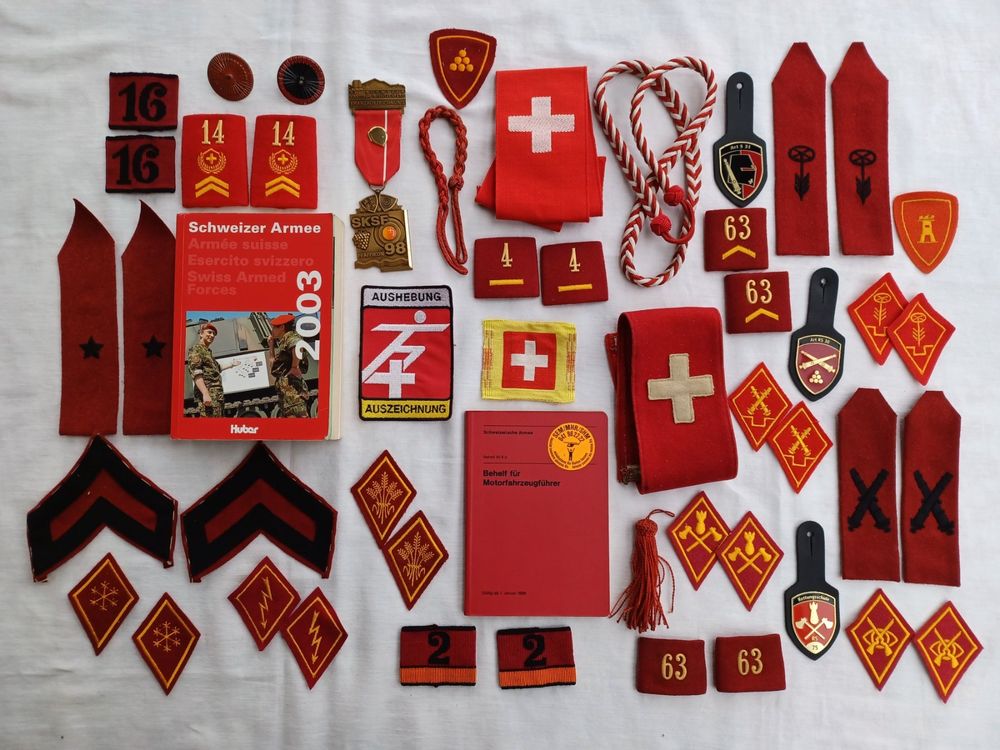 Lot Militaria "Rot" | Kaufen auf Ricardo