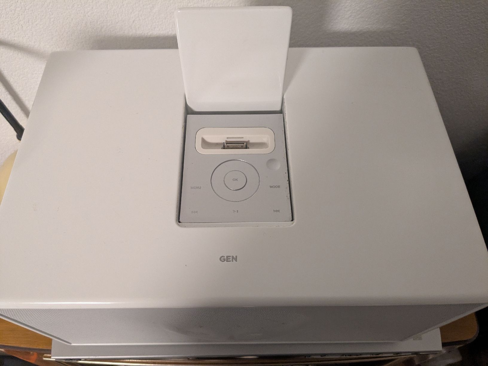 Classic Geneva Sound System Model M - White - Excellent! (Gebraucht) in ...