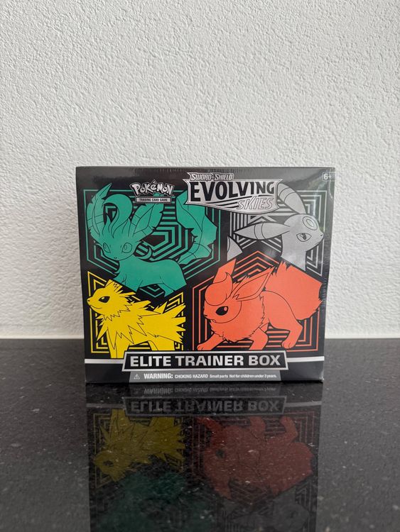 Pokémon Evolving Skies Elite Trainer Box EN (Neu und originalverpackt ...