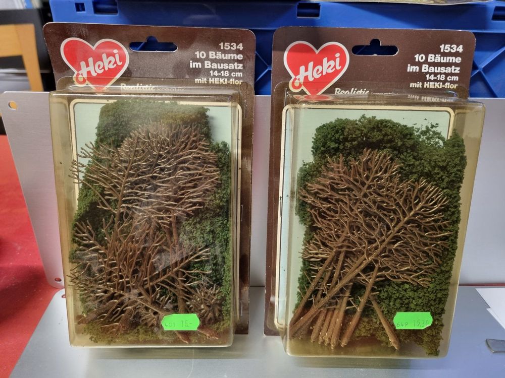 Heki 1534 2x Bäume H0 (Neu und originalverpackt) in Männedorf für CHF ...