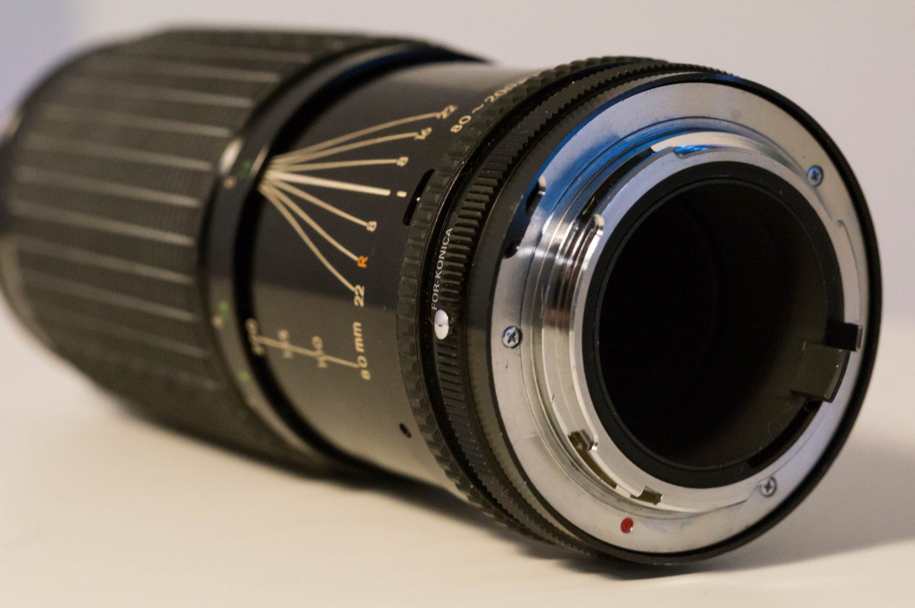 Sigma 80-200mm F3.5-4 Tele Lens with Konica AR Mount (Gebraucht) in ...