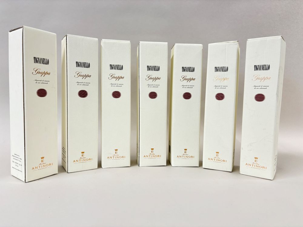 7 Flaschen Tignanello Grappa (7 Fl. à 500ml) (Neu und originalverpackt) in Solothurn für CHF 269 ...