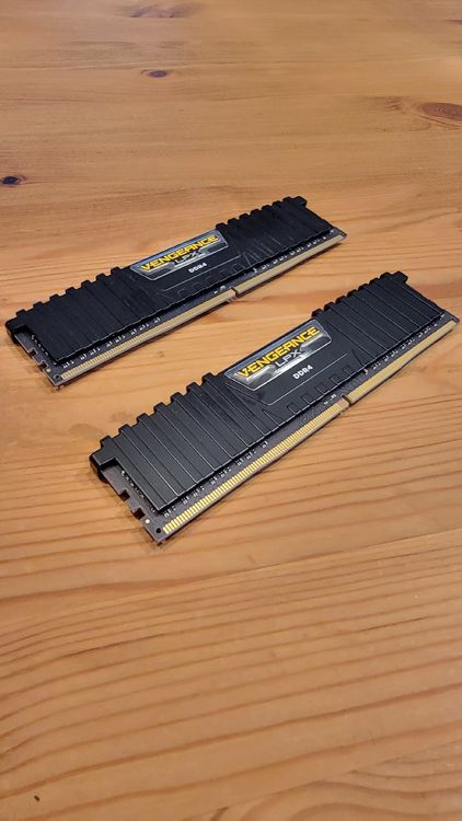 Corsair Venegeance LPX RAM (2x8 GB) DDR4, 3000 MHz (Gebraucht) in ...