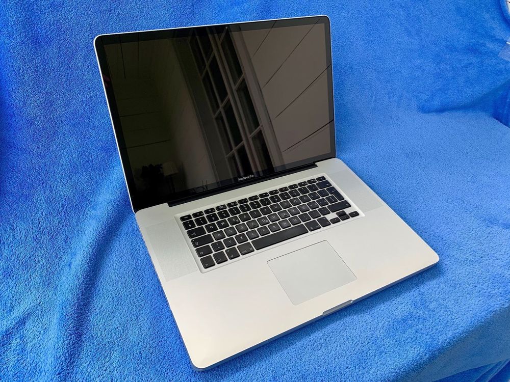 MacBook Pro (17-inch, Mid 2010) (Gebraucht) in Bern für CHF 252 – mit ...