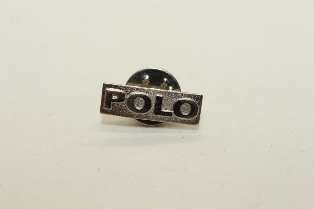 Pin Polo Pin (Gebraucht) in Kriens für CHF 0.4 – mit Lieferung auf ...