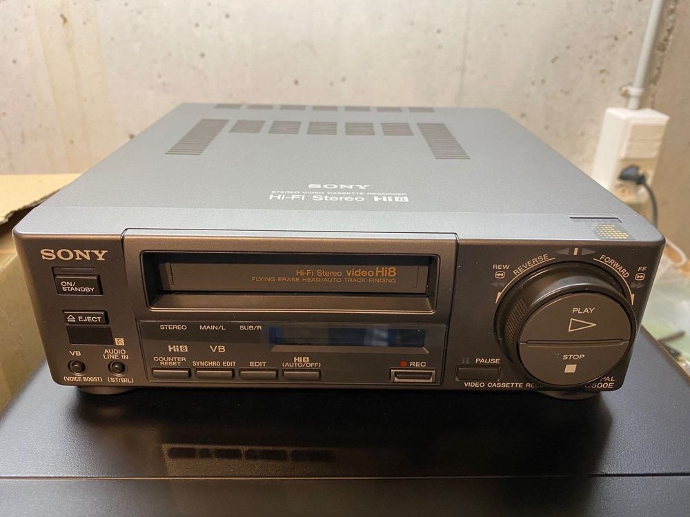 Sony Hi-Fi Stereo Hi8 Player (Gebraucht) in Birmenstorf AG für CHF 356 ...