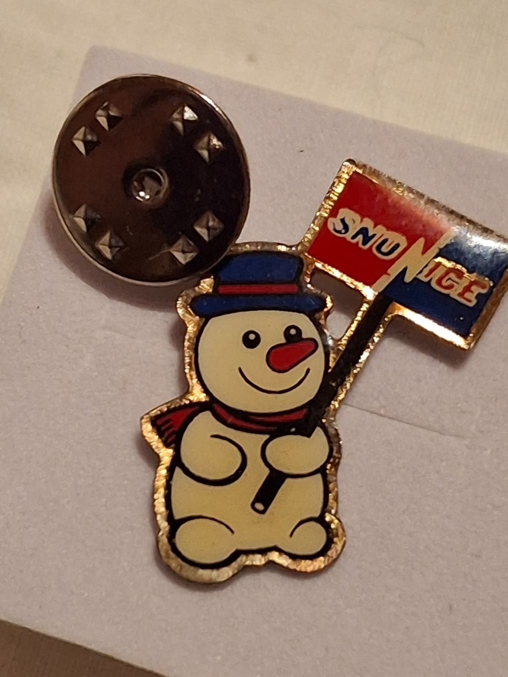 Pin's bonhomme de neige SNU ICE (Gebraucht) in Villiers für CHF 1 – mit ...