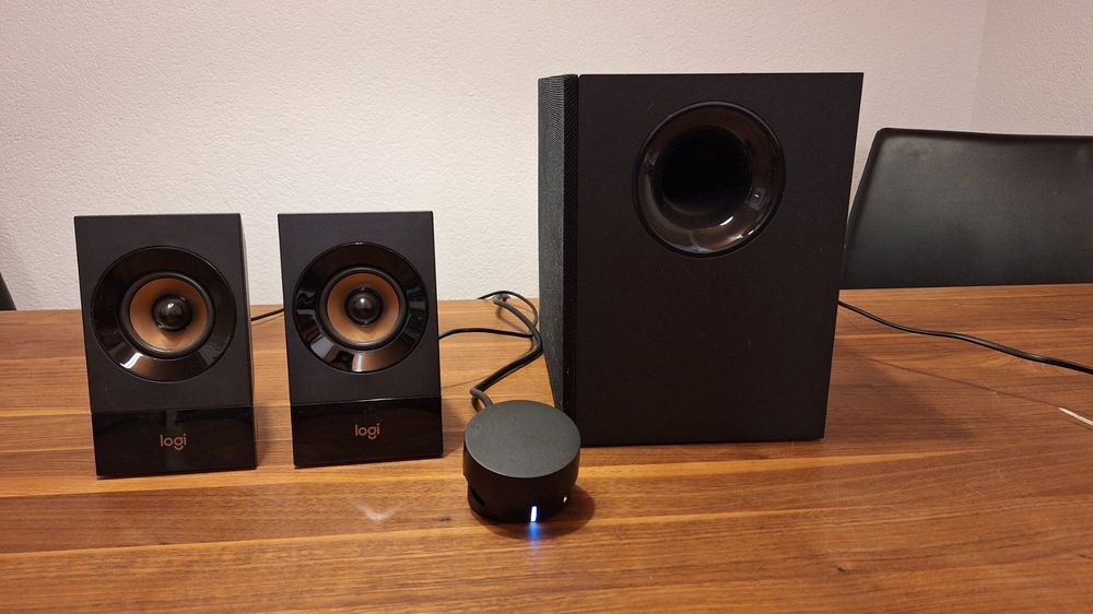 Logi Soundsystem mit Subwoofer | Kaufen auf Ricardo