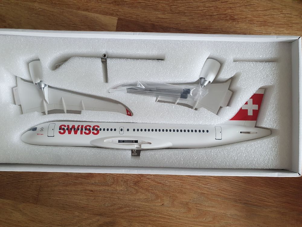 Swiss A220-30 Modell Flugzeug (Neu und originalverpackt) in für CHF 67 ...