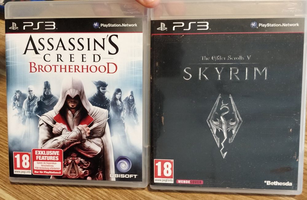 Skyrim + Assassins Creed Brotherhood (RPG-Paket, PS3) (Gebraucht) in ...