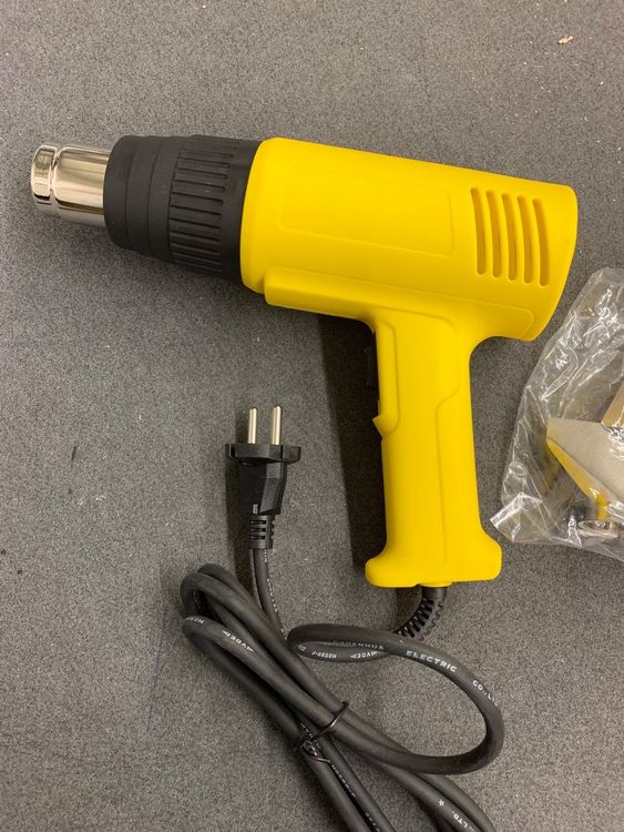 Heissluftpistole 2000 w neu BO (Neu und originalverpackt) in Altstätten SG für CHF 23 – mit ...