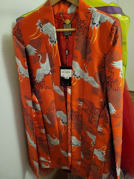 Biba jacquard cape (Neu und originalverpackt) in Zürich für CHF 65 ...