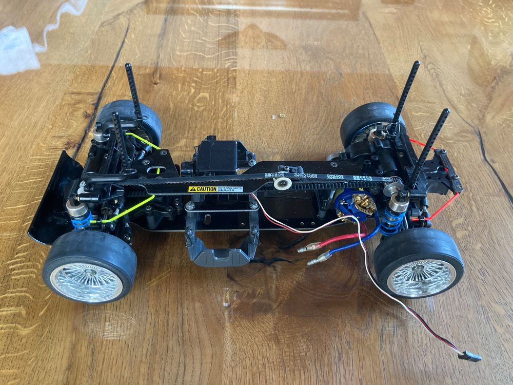 Tamiya TA03R-TRF, Chassis inkl. Hot Rot-Carrosserie | Kaufen auf Ricardo