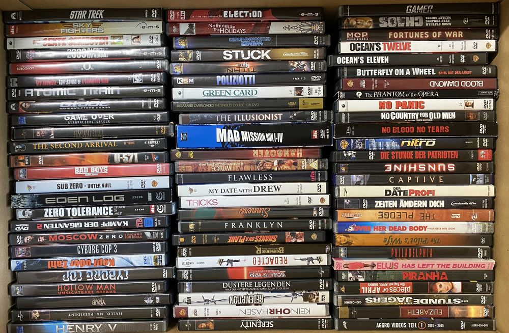 DVD Sammlung ca 9 kg sehr guter Zustand Action Thriller etc (Gebraucht) in THERWIL für CHF 35 ...