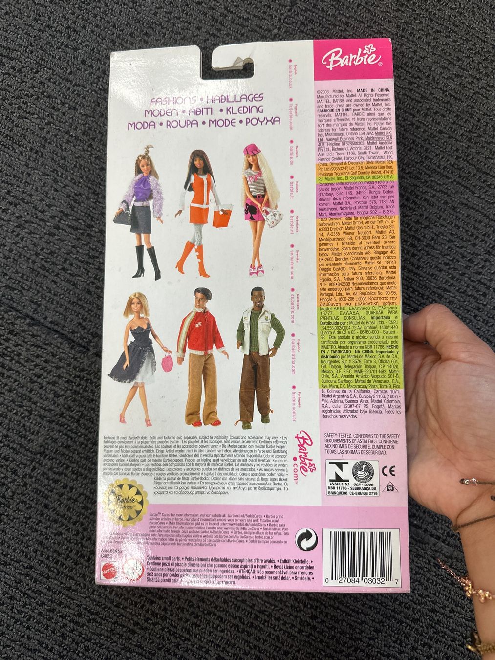 Barbie - Street Outfit - Neuf, jamais ouvert (Neuf avec emballage d ...