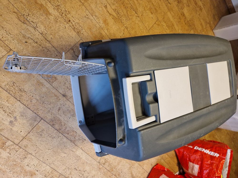 Hundebox 63cm hoch 60cm breit 87cm lang (Gebraucht) in Bern für CHF 1 – nur Abholung auf Ricardo ...