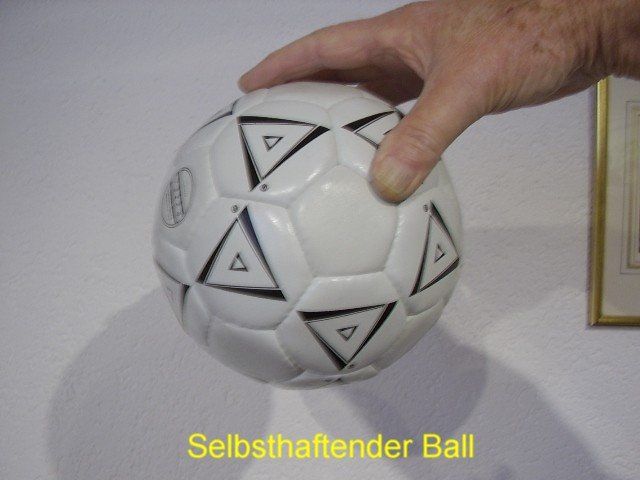 Handball Fake News auf YouTube Select Maxi Grip (Neu und ...