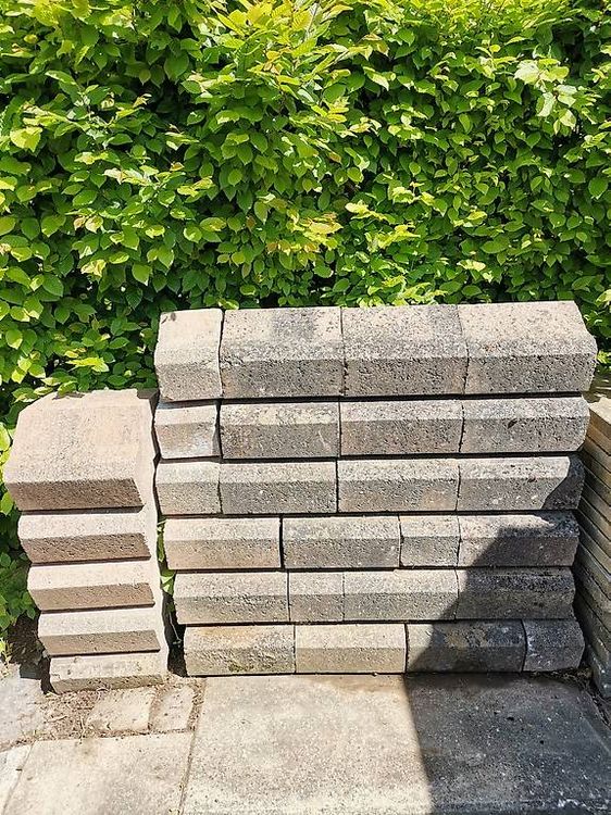 Böschungsteine Floranum 30 Stk. (Gebraucht) in Schötz für CHF 49 – nur ...