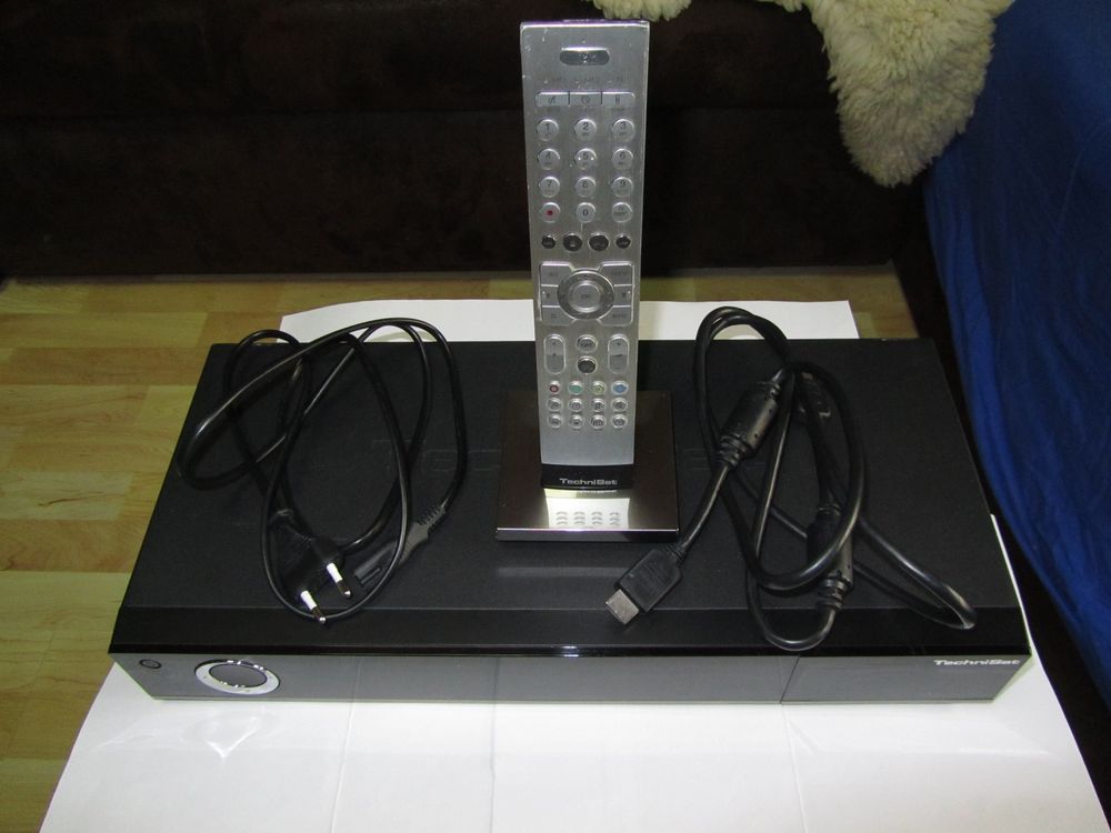 TechniSat: DigiCorder ISIO C 1TB (Art.Nr. 1000/4775) (Gebraucht) in ...