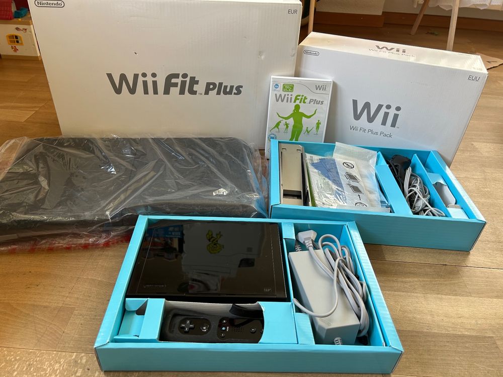 Wii Bord mit Wii Konsole und 2 spiele (Gebraucht) in Zunzgen für CHF 50 ...