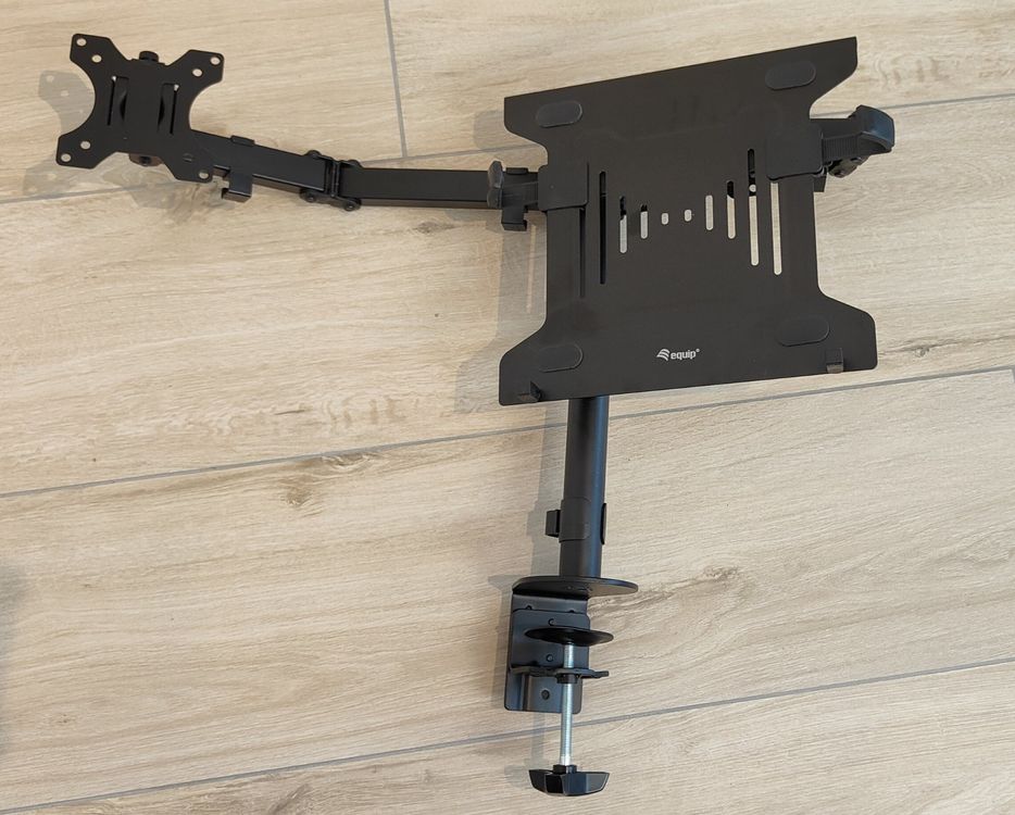 equip Desk Mount Bracket (Gebraucht) in Solothurn für CHF 5 – nur ...