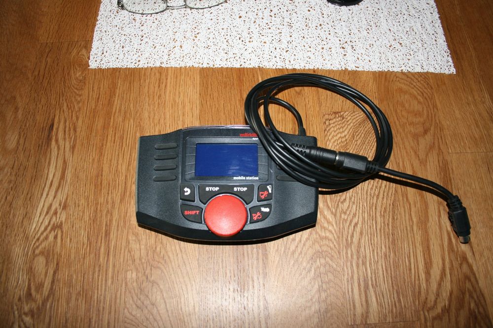 Märklin Mobile Station 3 60657 mit Anschlusskabel 60124 (Gebraucht) in ...