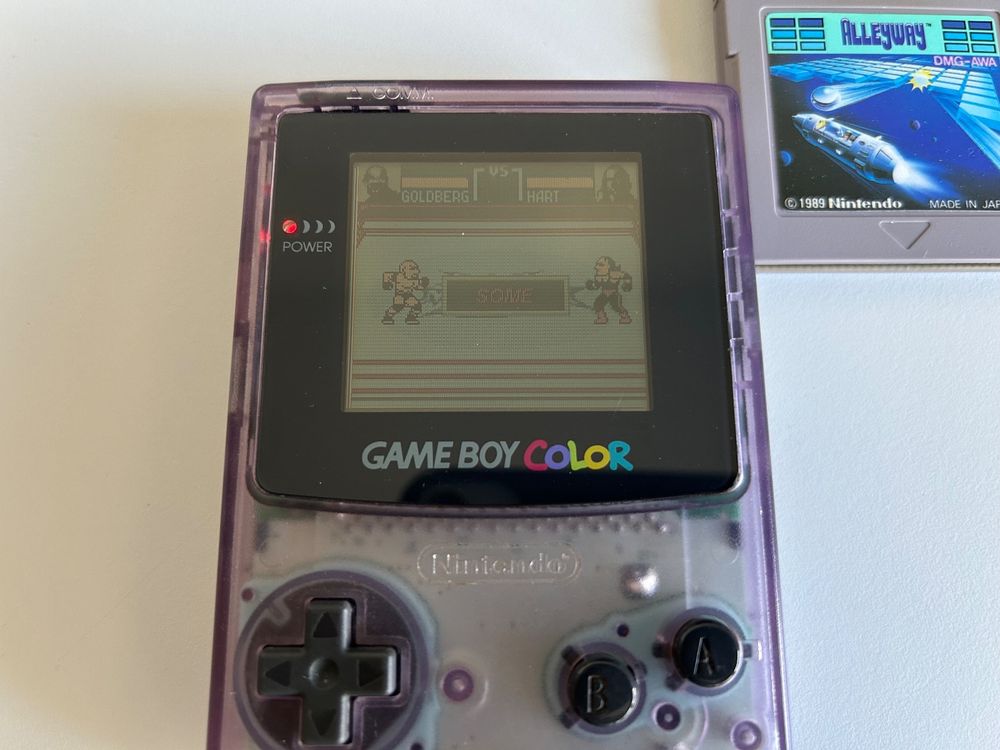 Nintendo Gameboy Color Atomic Purple mit Spielen | Kaufen auf Ricardo