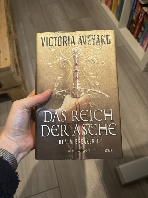Das Reich der Asche - Victoria Aveyard (Fantasy Buch) (Gebraucht) in ...