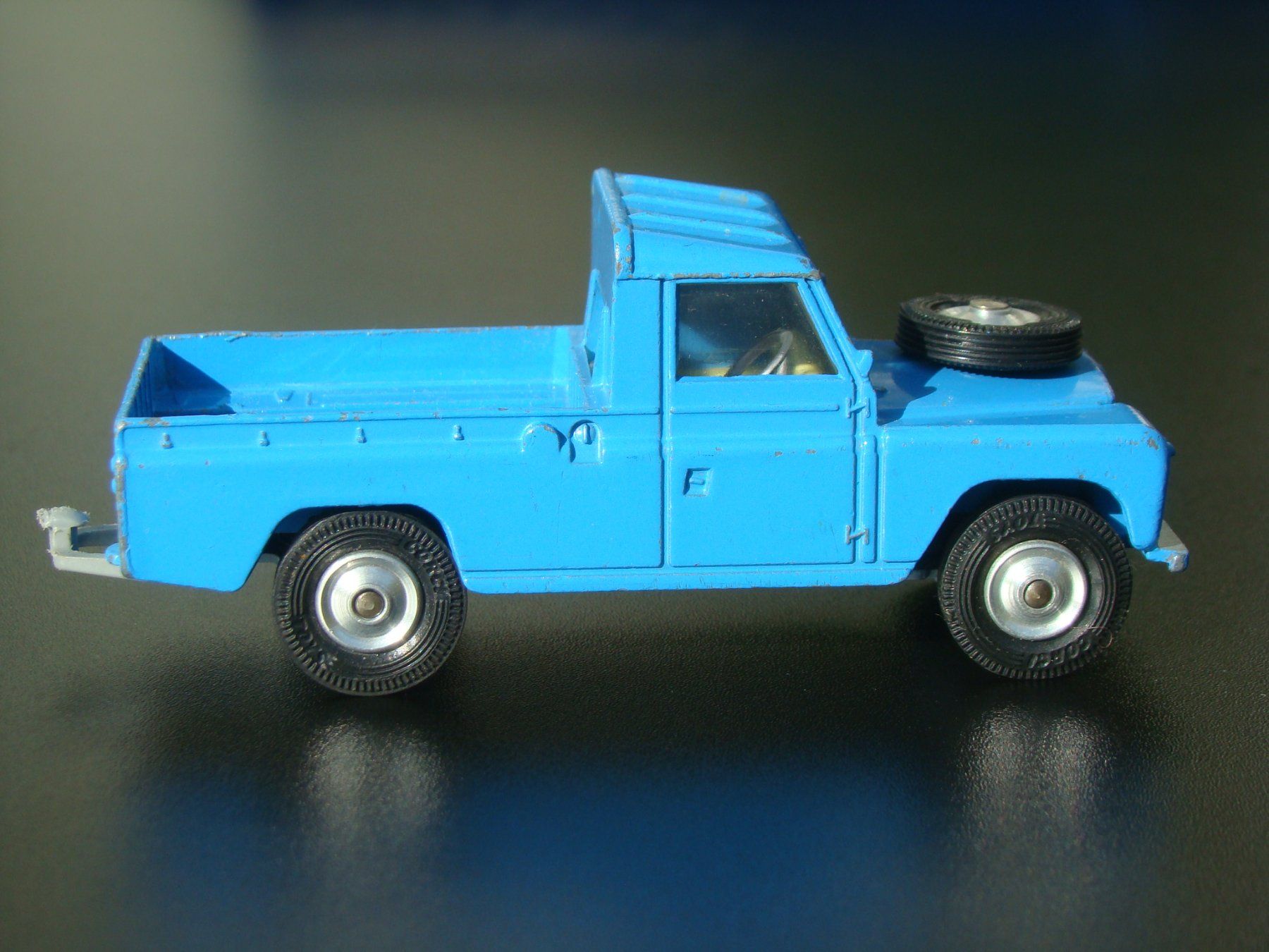 Corgi Landrover 109 WB blau alt selten 1:43 Metall (Gebraucht) in ...