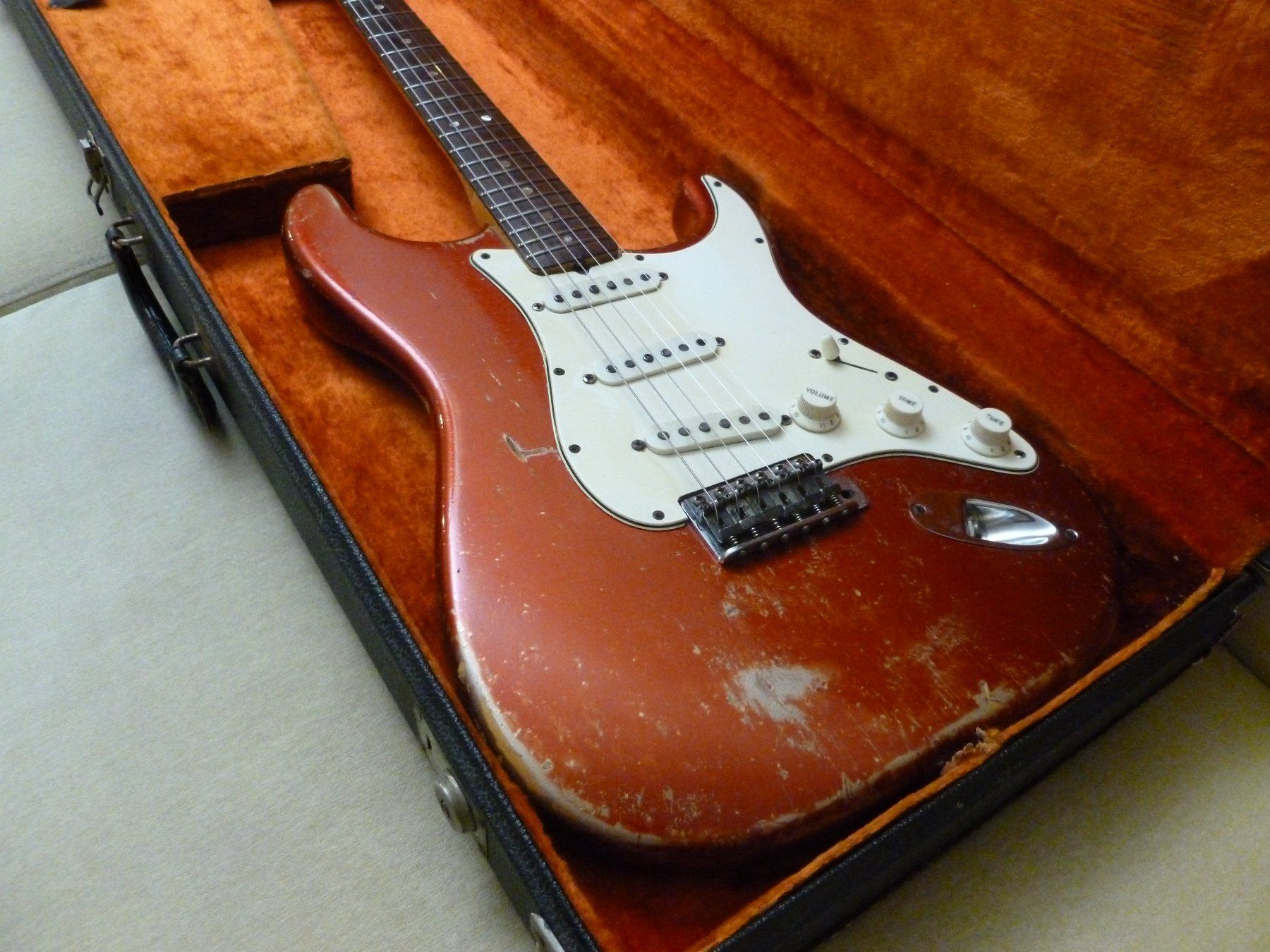 1966 VINTAGE FENDER STRATOCASTER CANDY APPLE RED CUSTOM COLO (Gebraucht ...