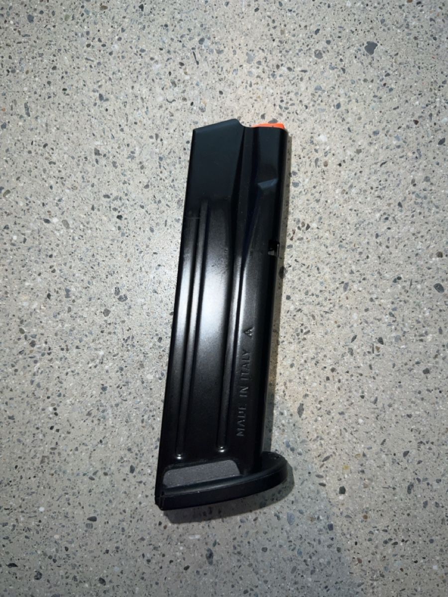 🔫 Magazin SIG P320, 17 Schuss – neu und ungebraucht (Neu (gemäss ...